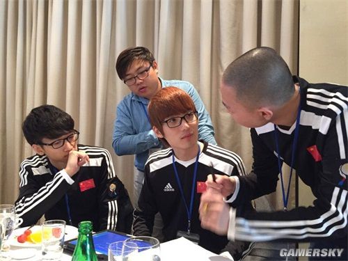 EA CUP FIFAOL3开打！中国队力拼新加坡 _ 游民星空 GamerSky.com