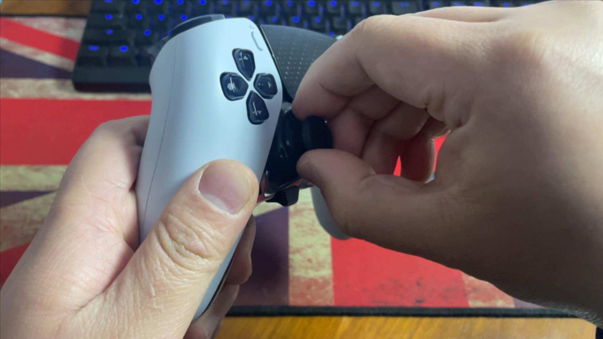 智商税？1599元的PS5精英手柄体验到底如何？_PlayStation|游民星空