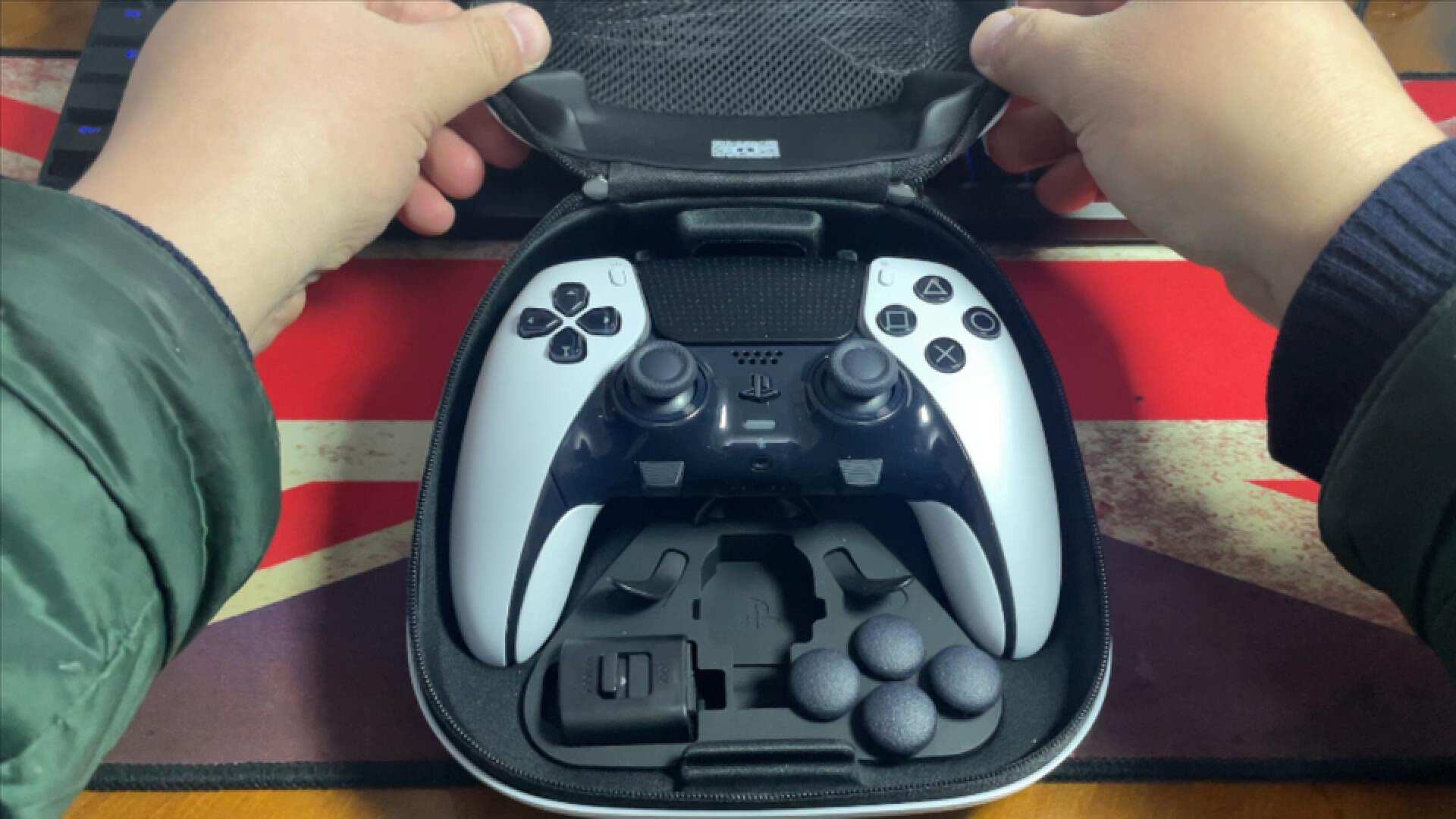 智商税？1599元的PS5精英手柄体验到底如何？_PlayStation|游民星空