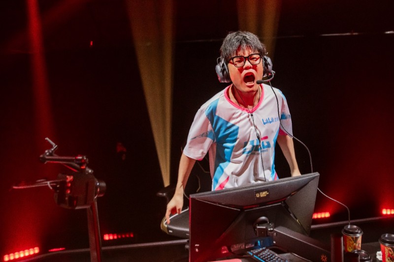 拳头办了场马斯克都要带儿子来看的游戏比赛_瓦罗兰特|游民星空